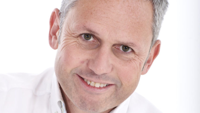 Oldham Evening Chronicle owner announces return to print - Business Mondays