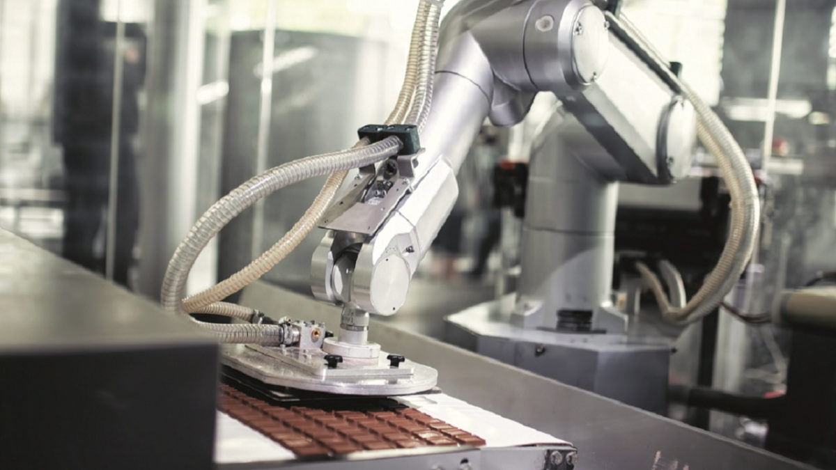 ‘Willy Wonka’ at 50: How The Film Fantasy Of A Futuristic Chocolate ...