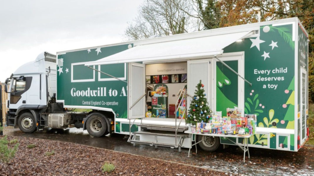 More than 7,500 toys donated to children - Business Mondays