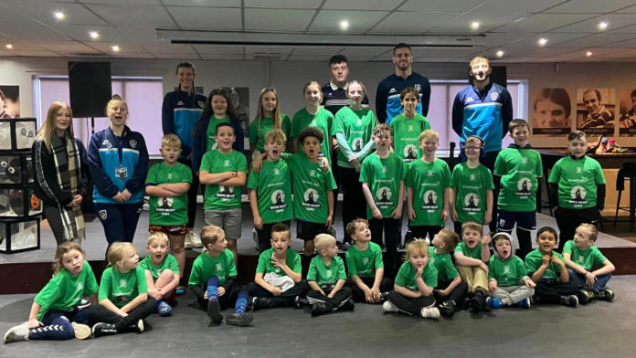 Housebuilder’s treats spread joy for Featherstone Rovers sports camp ...