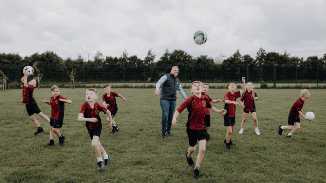 Burton Smith Plumbing and Heating sponsors Silsoe Lower School’s ...