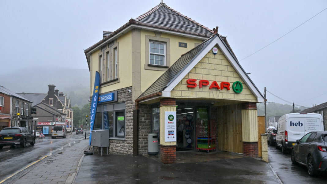 Hundreds folk to the opening of Ton Pentre's brand new state-of-the-art ...