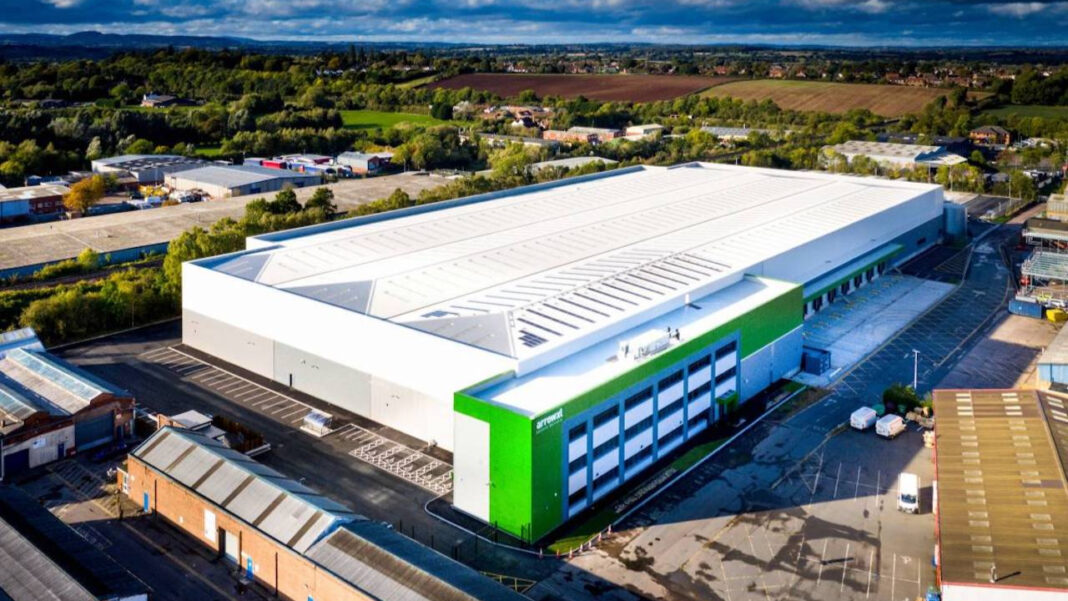 ArrowXL celebrates thirty years of excellence at Worcester depot ...